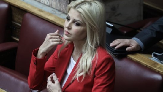 Πρωταθλήτρια στο instagram η Έλενα Ράπτη - dailypost.gr