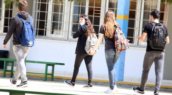 Δεν «μετρούν» οι απουσίες των μαθητών από την εποχική γρίπη ...