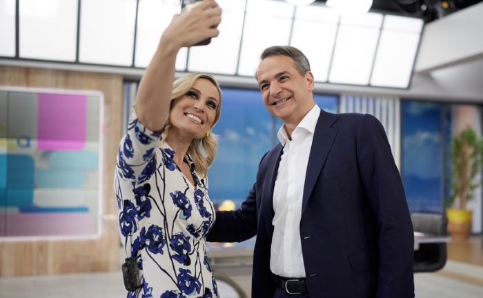 Μητσοτάκης: «Η σχέση μου με τη Μαρέβα έγινε πιο δυνατή όταν ...