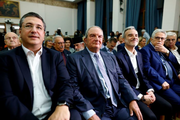 Καραμανλής: «Πλάνες & αυταπάτες στα εθνικά θέματα ούτε επιτρέπονται ...