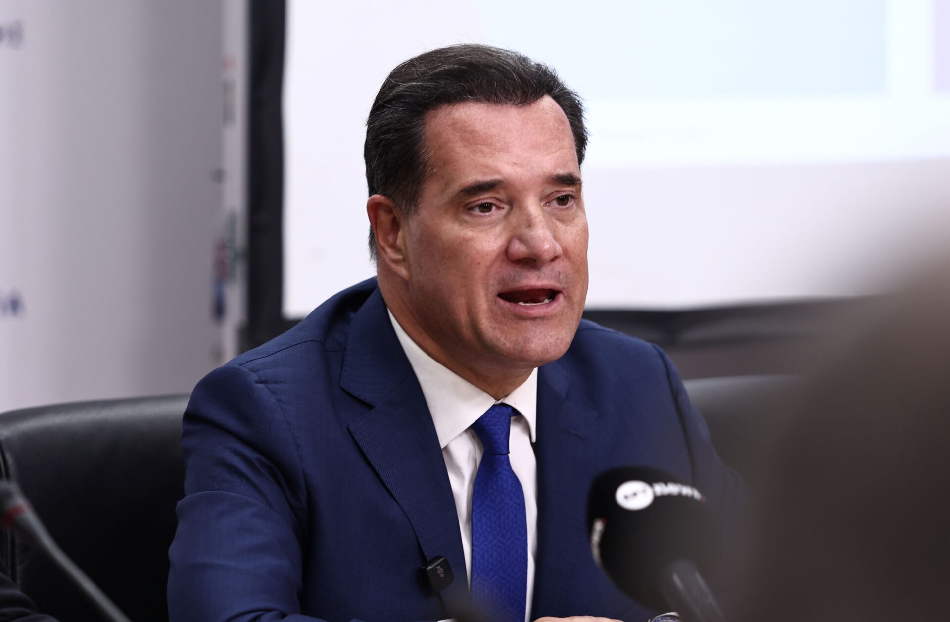 Άδωνις Γεωργιάδης: «Το ΕΣΥ παραμένει λειτουργικό και ασφαλές -Στην ...