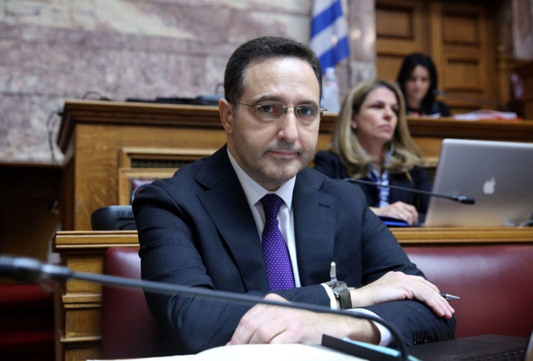 Παραιτήθηκε ο διοικητής της ΥΠΑ για το μπλακ άουτ στο FIR Αθηνών ...